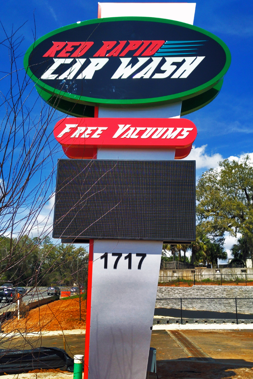 Pylon Signs – Bill's Signs & Service, Inc.