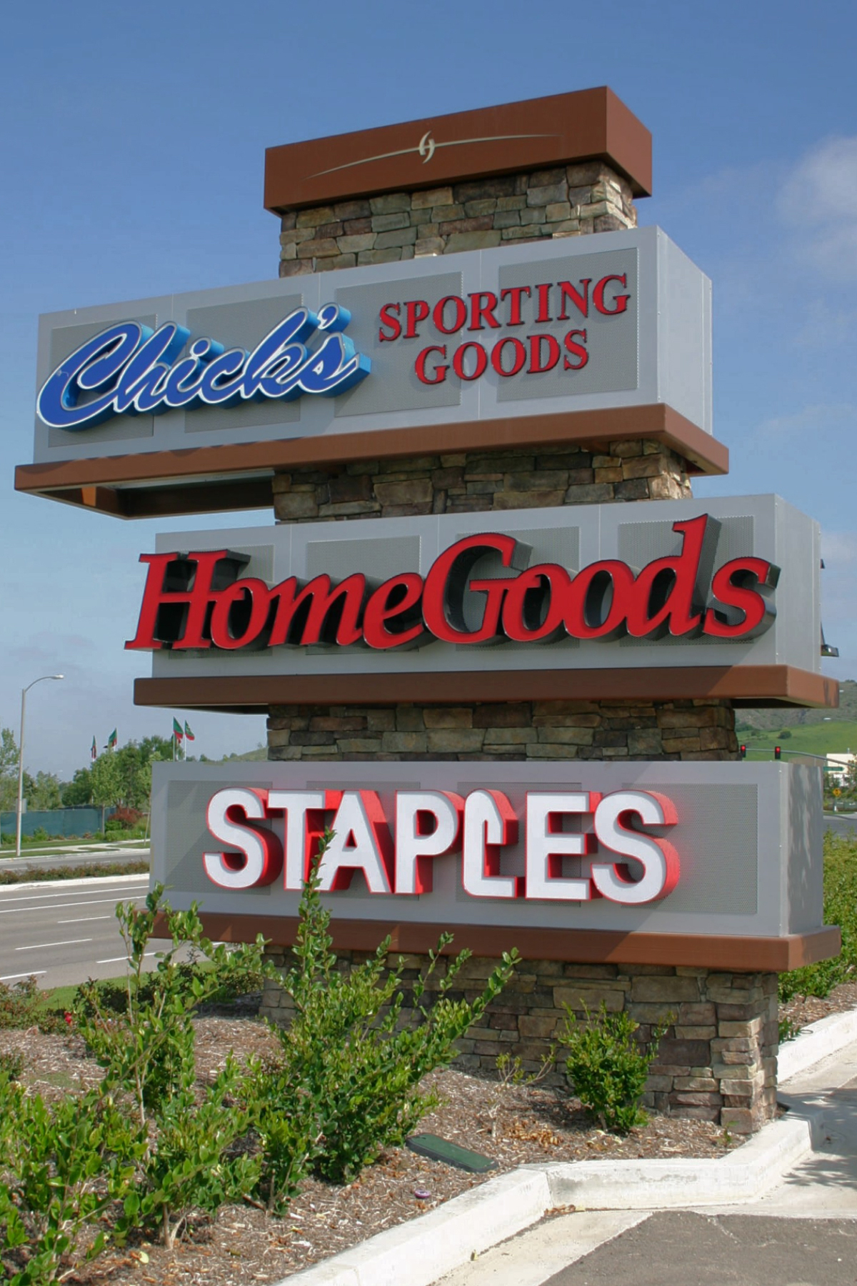 Shopping Center Signs – Bill's Signs & Service, Inc.